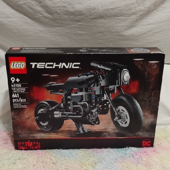 Lego | Toys | Lego Technic The Batman Batcycle Set 39 Crate | Poshmark